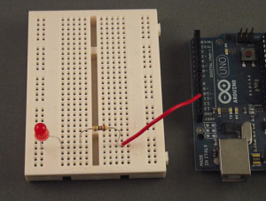 Arduino – 2 – Digital I/O – HandsOn Tech
